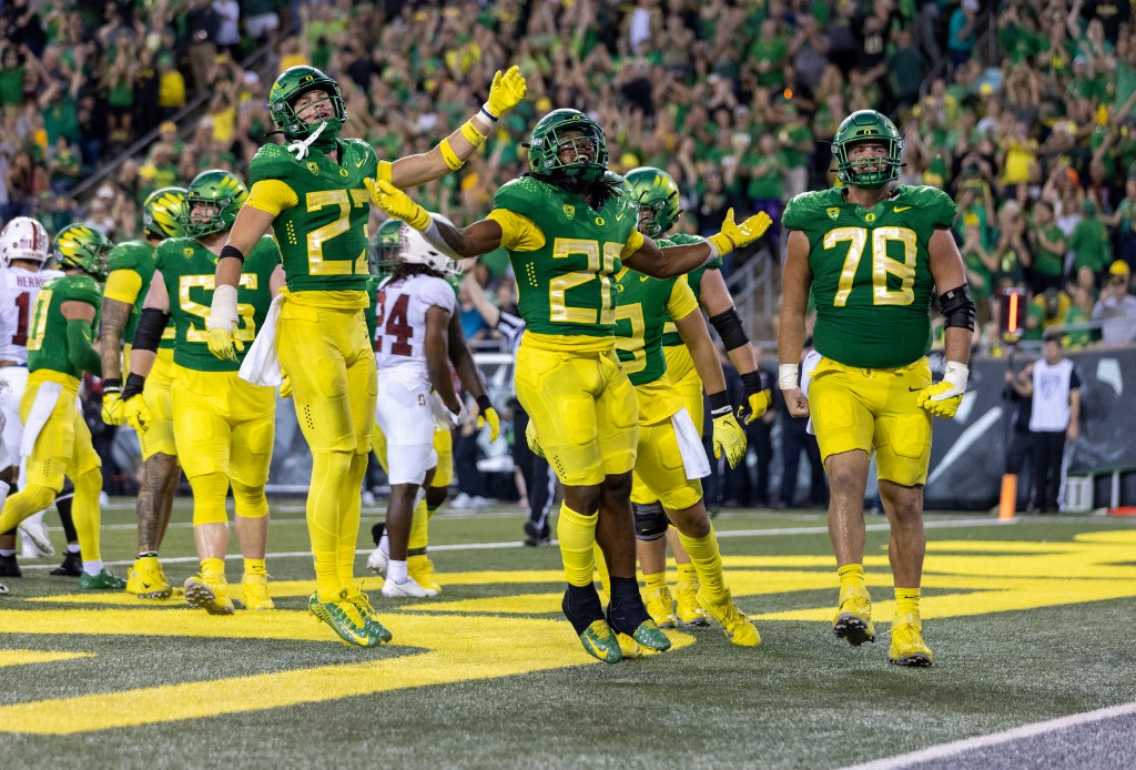 Oregon 2023 Season Preview & Win Total Prediction
