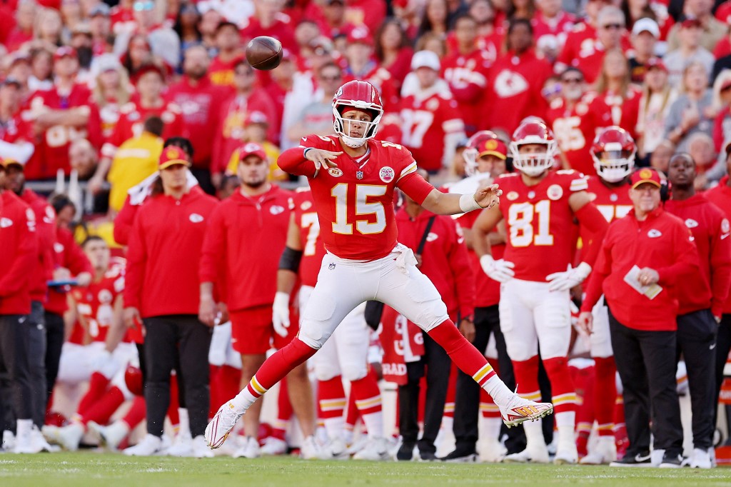 NFL Week 11 Prime Time Top Picks: Game of the Year In Kansas City?